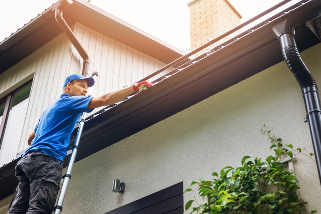 Discover What You Can Do to Solve Gutter Problems - Metro Herald